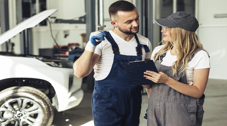 Beneficios de usar repuestos originales en los vehículos